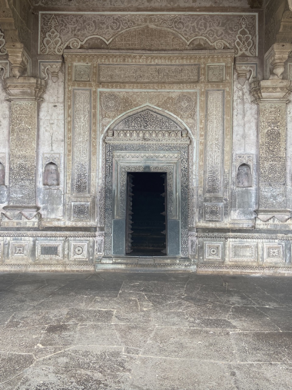 Ibrahim Rauza a mausoleum for Taj – Kirana Bhat